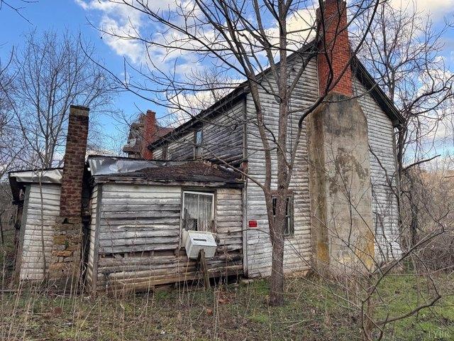 Wilkinson Pl, Lexington, VA 24450