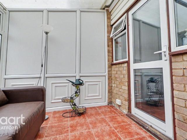 Wilkinson Road, LONDON 4 bed terraced house to rent £2,350 pcm £542 pw