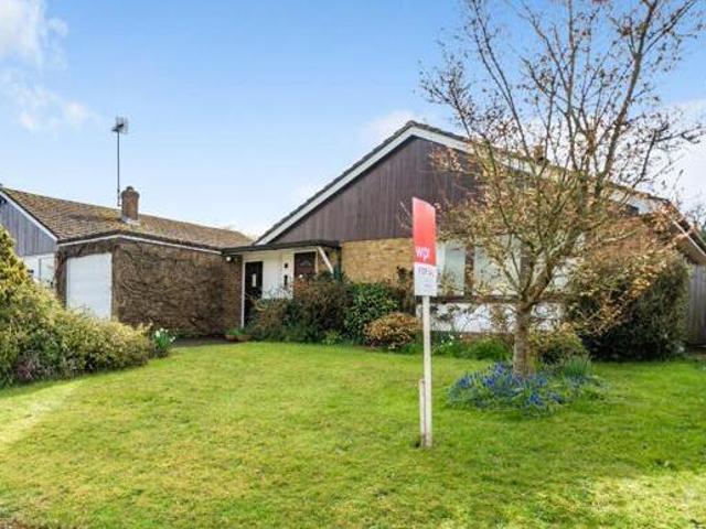 Will Hall Close, Alton, 3 Bedroom Bungalow