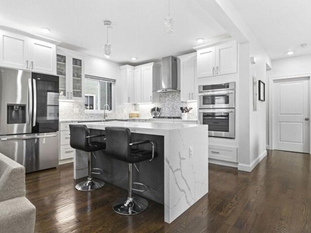 Willard Ave Apt,medford, Condo For Sale