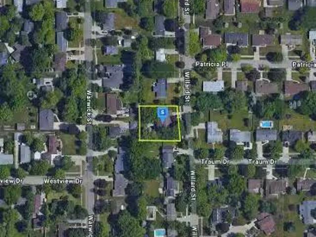 Willard St