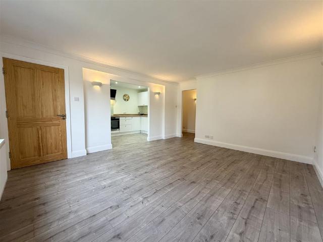 Willaston Green Mews, Willaston
