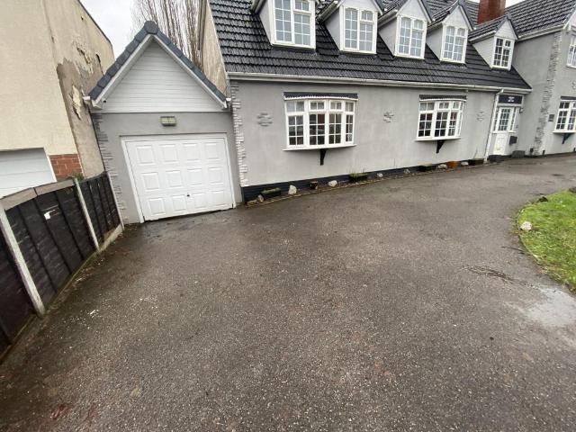 Willenhall Road, Bilston WV14 7 bed detached house to rent £2,250 pcm £519 pw