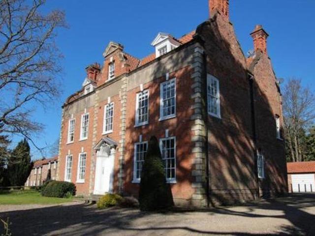 Willerby Hall, The Redwoods, 1 Bedroom Flat