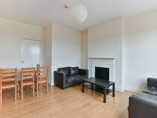 Willesden Green, Cricklewood, London NW2, 2 bed flat to rent, £2,000 pcm | PrimeLocation