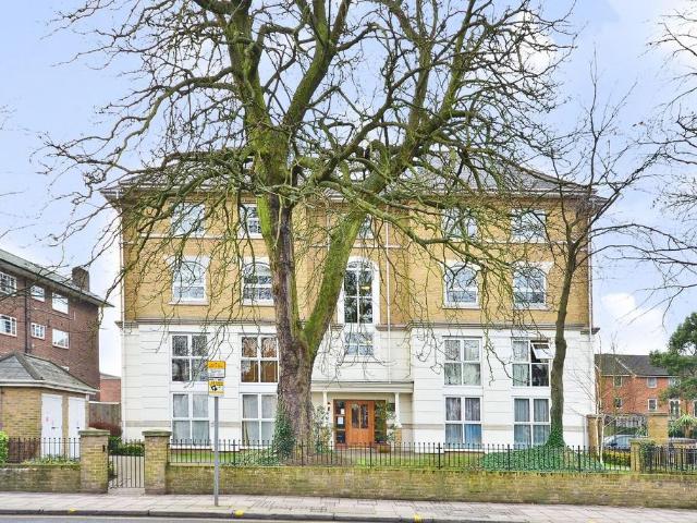 Willesden Lane, Willesden, London, NW2 1 bed flat to rent £1,800 pcm £415 pw