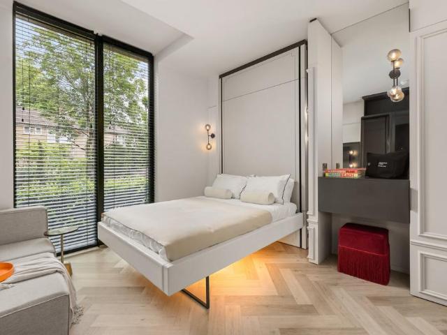 Willesden Lane, London Studio to rent £1,625 pcm £375 pw
