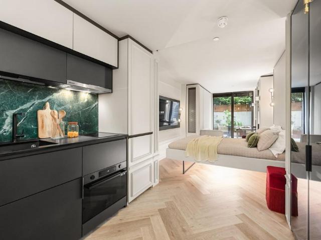 Willesden Lane, London Studio to rent £1,700 pcm £392 pw