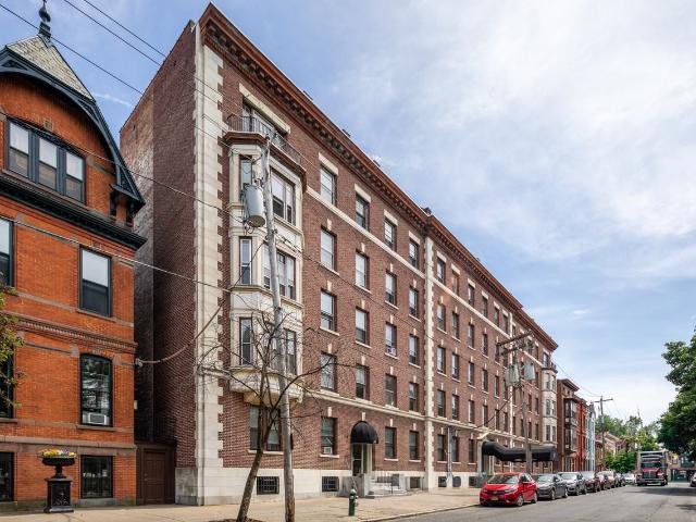 Willett Apartments 3 Bedroom Apartment for Rent at 88 Willett St, Albany, NY 12210 Center Square