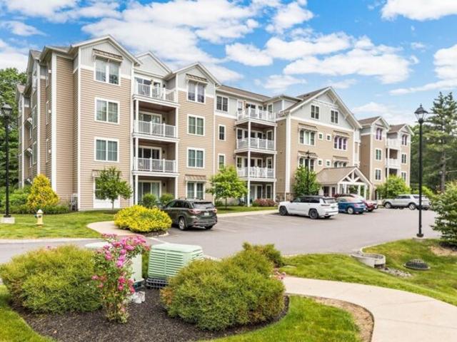 Willey Creek Rd Unit,exeter, Condo For Sale