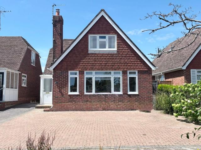 Willingdon Park Drive, Eastbourne BN22, 3 bed bungalow to rent, £1,700 pcm | PrimeLocation