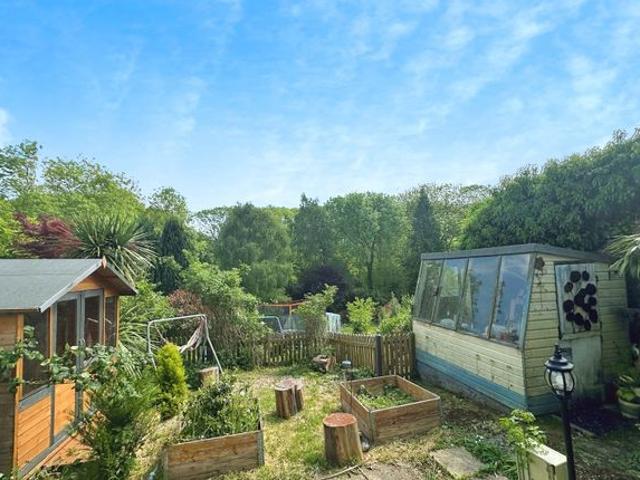 Willington Street, Maidstone, Kent ME15, 4 bedroom semi detached house to rent 70194054 | PrimeLocation