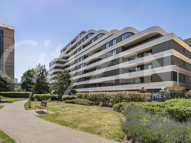 William Morris Way, London SW6, 1 bed flat to rent, £3,501 pcm | PrimeLocation