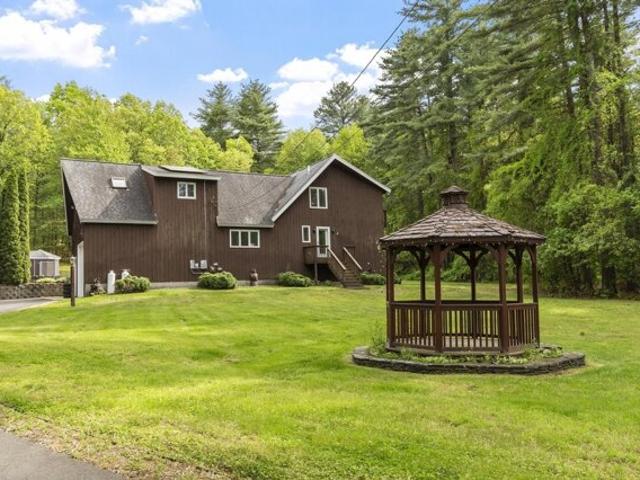William Dr, Pelham, Home For Sale
