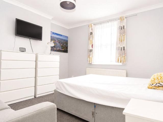 William Road, Sutton, SM1 4QT