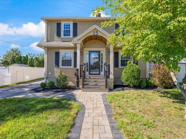 William St, North Andover, Home For Sale