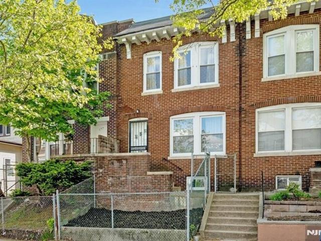 William St, East Orange, Home For Sale