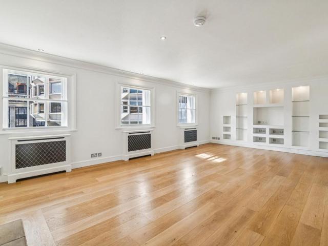 William Street, London, SW1X 3 bed apartment to rent £12,350 pcm £2,850 pw