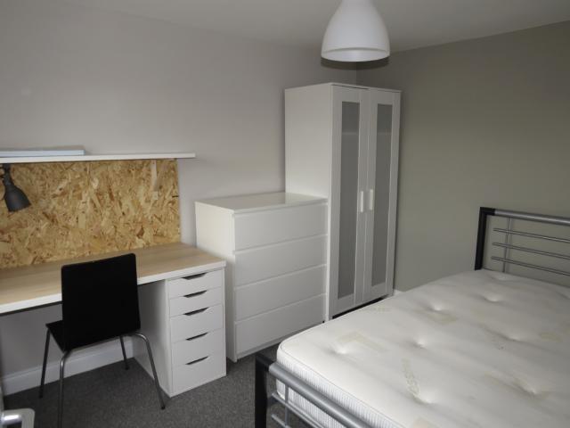 William Street, Loughborough LE11 4 bed house to rent £2,340 pcm £540 pw