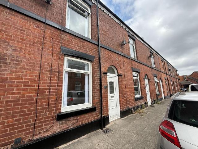 William Street, Radcliffe, Manchester M26, 2 bed property to rent, £850 pcm | PrimeLocation