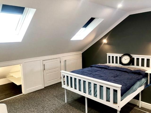 William Street, Swindon SN1, Studio to rent, £900 pcm | PrimeLocation