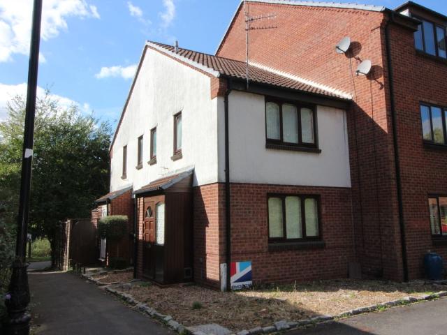 William Tarver Close, Warwick CV34, 1 bed flat to rent, £875 pcm | PrimeLocation