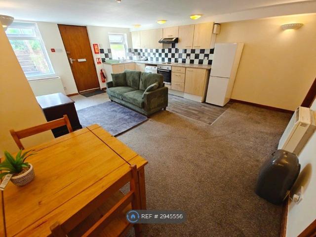 William View, Leeds LS15, 1 bed flat to rent, £725 pcm | PrimeLocation