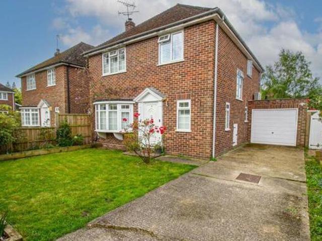 Williams Way, Fleet, 4 Bedroom Detached