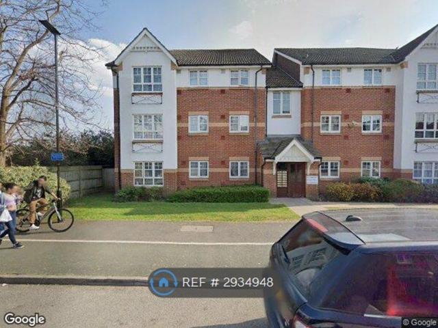 Williams Drive, Hounslow TW3, 2 bed flat to rent, £1,550 pcm | PrimeLocation