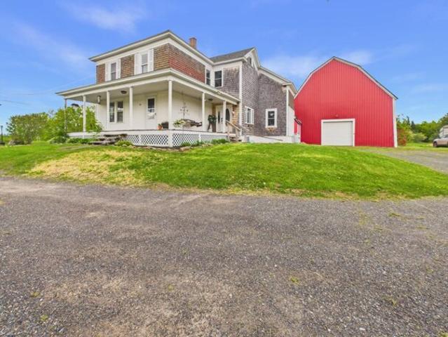 Williams Rd, Presque Isle, Home For Sale