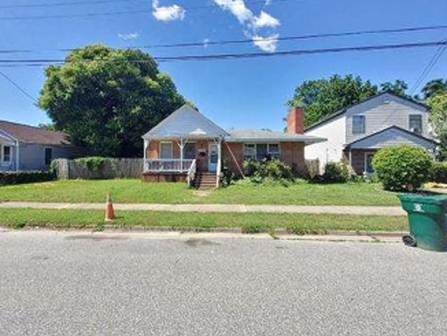 Williams St