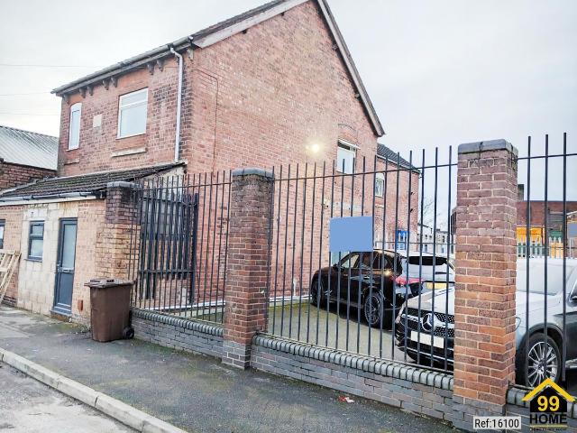 Williamson Street, Wolverhampton, West Midlands WV3, 4 bed detached house to rent, £1,350 pcm | PrimeLocation