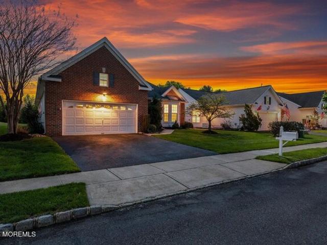 Williamsburg Ct, Allentown, Home For Sale