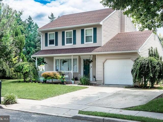 Williamsburg Ct, Glassboro, Home For Sale