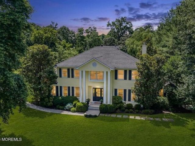 Williamsburg Dr, Shrewsbury, Home For Sale