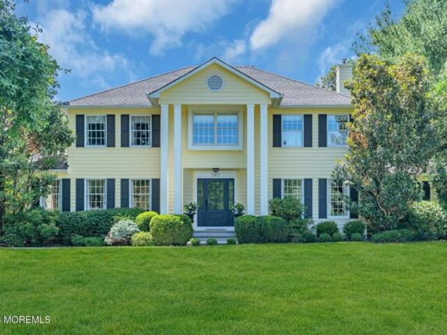 Williamsburg Dr, Shrewsbury, Home For Sale