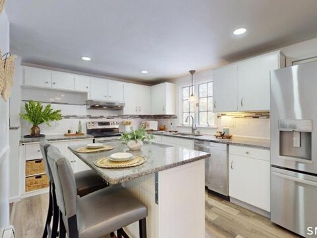 Williamsburg Rd, Marlborough, Home For Sale
