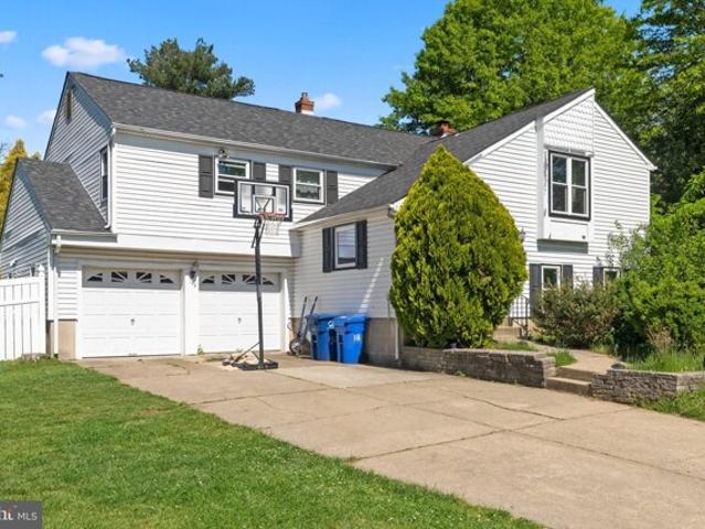 Williamsburg Way, Mount Laurel, Home For Sale