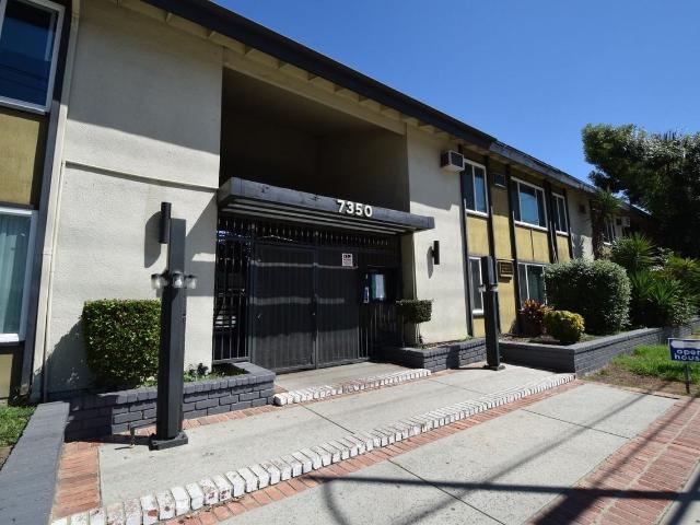 Willie Coeler Studio Apartment for Rent at 7350 Kester Ave, Los Angeles, CA 91405 Van Nuys