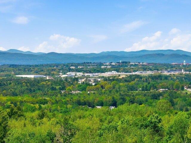 Williston VT 05495 104477855