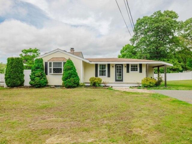 Willis Ave, Seekonk, Home For Sale