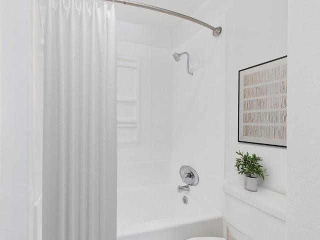 Willis Park East 2 Bedroom Apartment for Rent at 4600 Willis Ave, Los Angeles, CA 91403 Sherman Oaks