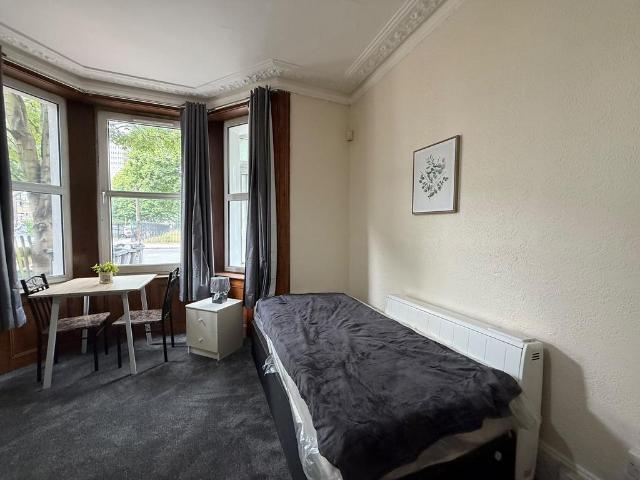 Willoughby Lane, London N17 Studio to rent £1,150 pcm £265 pw