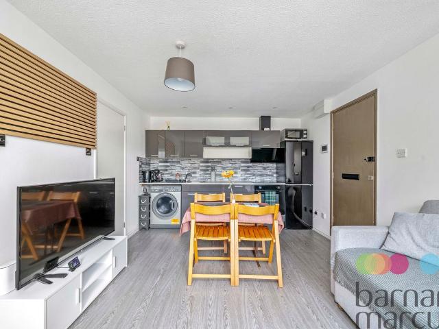 Willoughby Lane, Tottenham N17, 1 bed flat to rent, £1,595 pcm | PrimeLocation