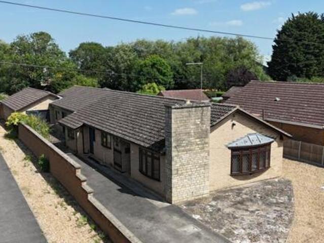 Willoughby Road, Bourne, 5 Bedroom Bungalow
