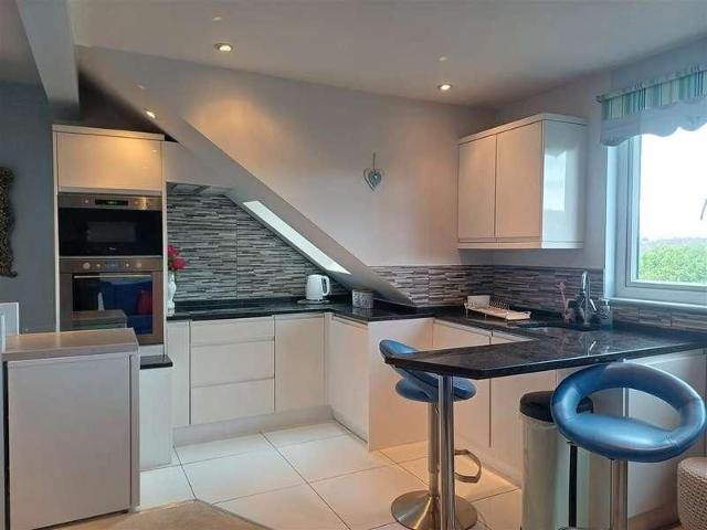 Willoughby Road, Langley, SL3