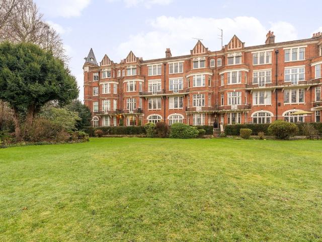 Willoughby Road, Richmond, Twickenham TW1, 1 bed flat to rent, £1,850 pcm | PrimeLocation