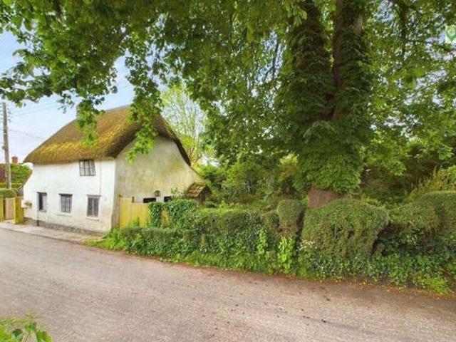 Willow Cottage, Owl Street, 2 Bedroom Detached