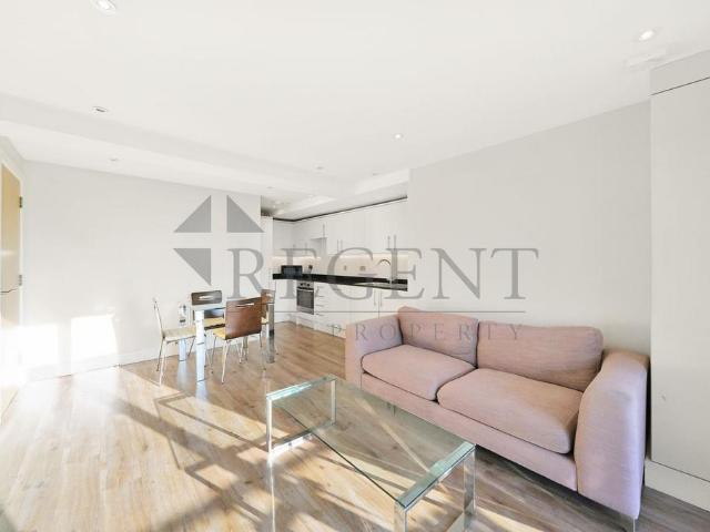 Willow Court, Cambridge Road, KT1 2 bed apartment to rent £2,000 pcm £462 pw