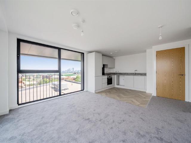 Willow Court, Salford